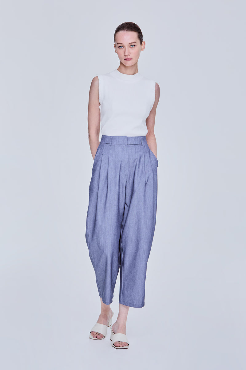 Pleats Detailed Peg Leg Pants – SANS & SANS Singapore
